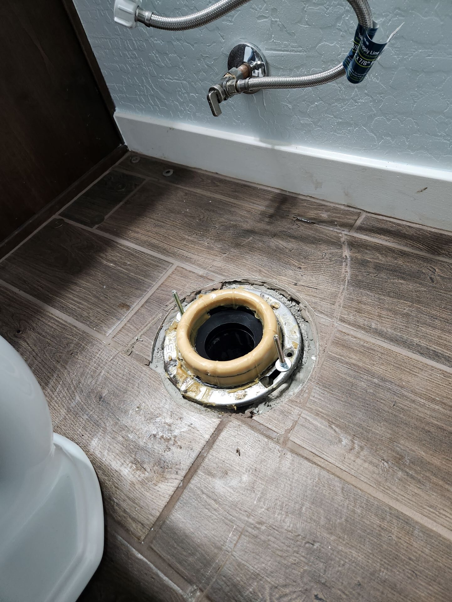 Plumbers in the East Valley - Home | Maga Plumbing